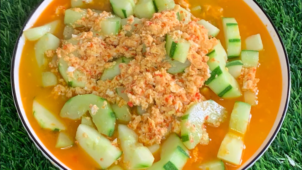 SAYUR INI SEGER BANGET DIMAKAN DI MUSIM HUJAN GINI | SAYUR TIMUN KUAH ...