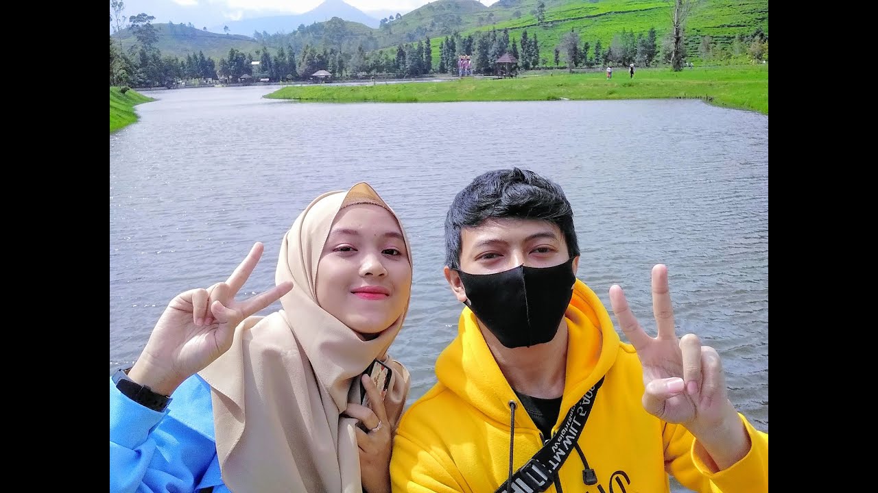 Talaga Saat Puncak Bogor - YouTube