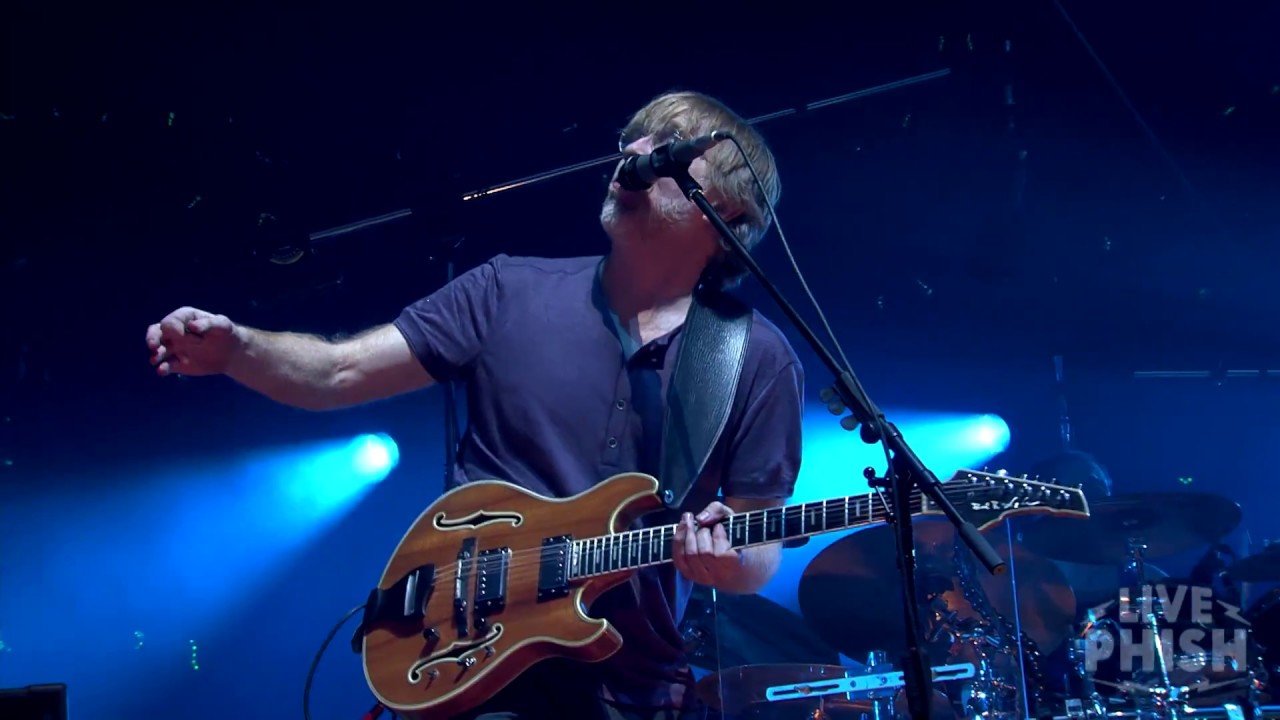 Phish "A Song I Heard The Ocean Sing" New Year's Eve - YouTube