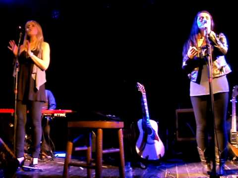 Sandi Thom 26.3.11 Ghost Town with Lindsey Cleary - YouTube