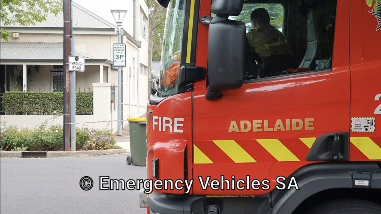 SA MFS Scania P320 pumper Adelaide #202 attending electrical box fire ...