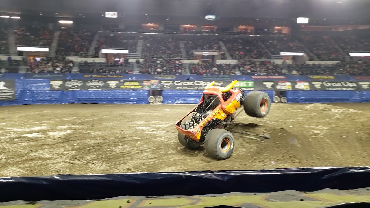 monster jam providence 2020 2 - YouTube