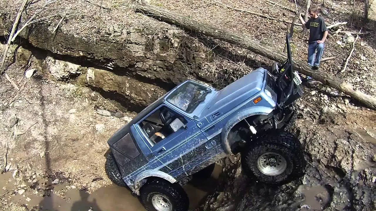 Suzuki Samurais playing on the Waterfall at Moonlight Racing - YouTube