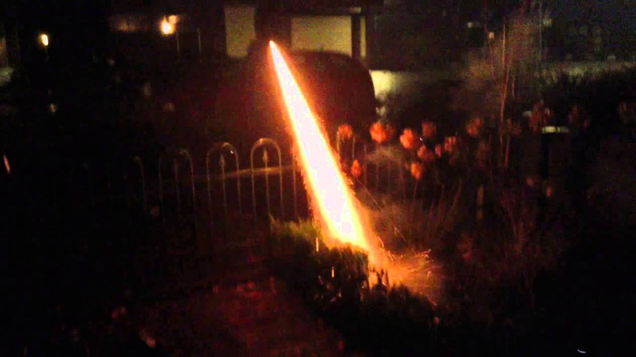 Duitse Pijlen Mini Compilatie - PyroKid (HD) - YouTube