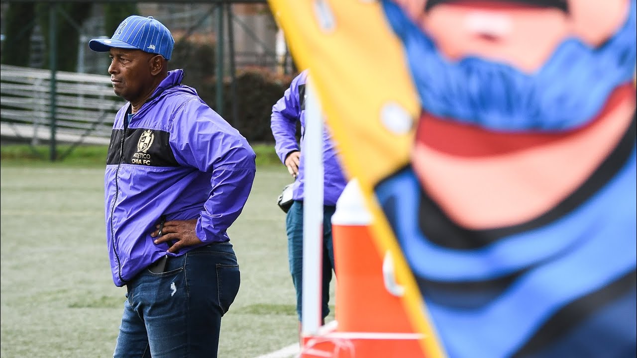 Los Trinches de la Trinche - "La Gambeta" Estrada - YouTube