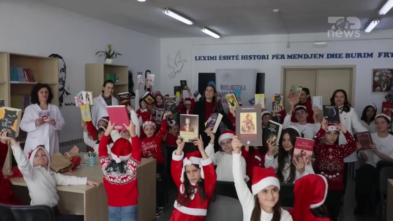 Top News - 20 mijë libra artistikë për bibliotekat shkollore, Rama: Nuk ...