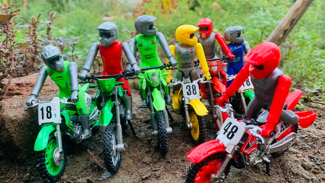 Dirt Bike Finger | Riding Kawasaki KX 450F Motor Trail | Motocross ...