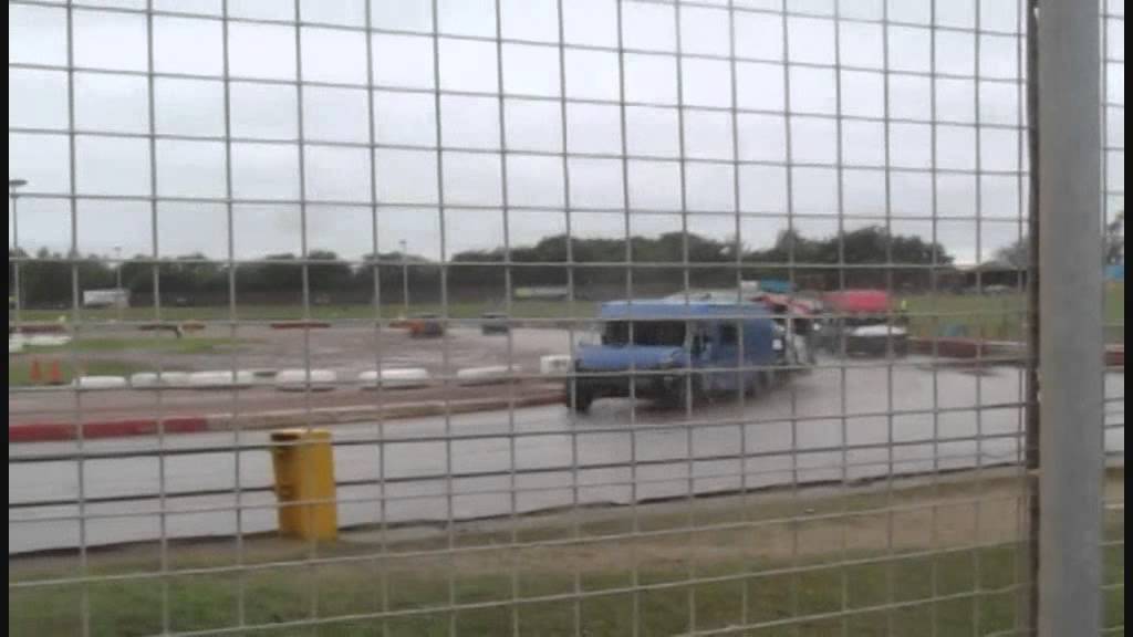 Arena Essex - Big Vans 2 Big Follow Ins By 331 Boxer Jack - YouTube