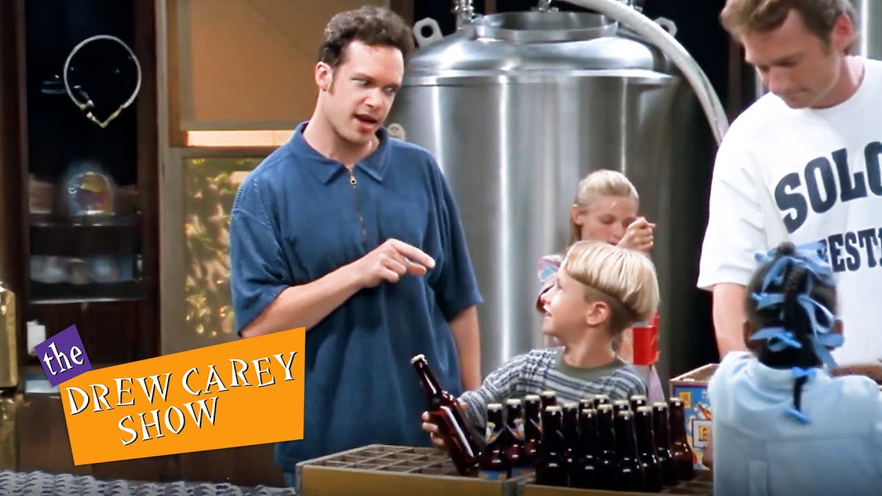 Lewis and Oswald Violate Child Labor Laws | The Drew Carey Show - YouTube