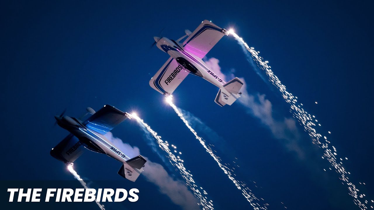 The Firebirds - Amazing PYRO Display - Bournemouth Air Festival 2023 ...