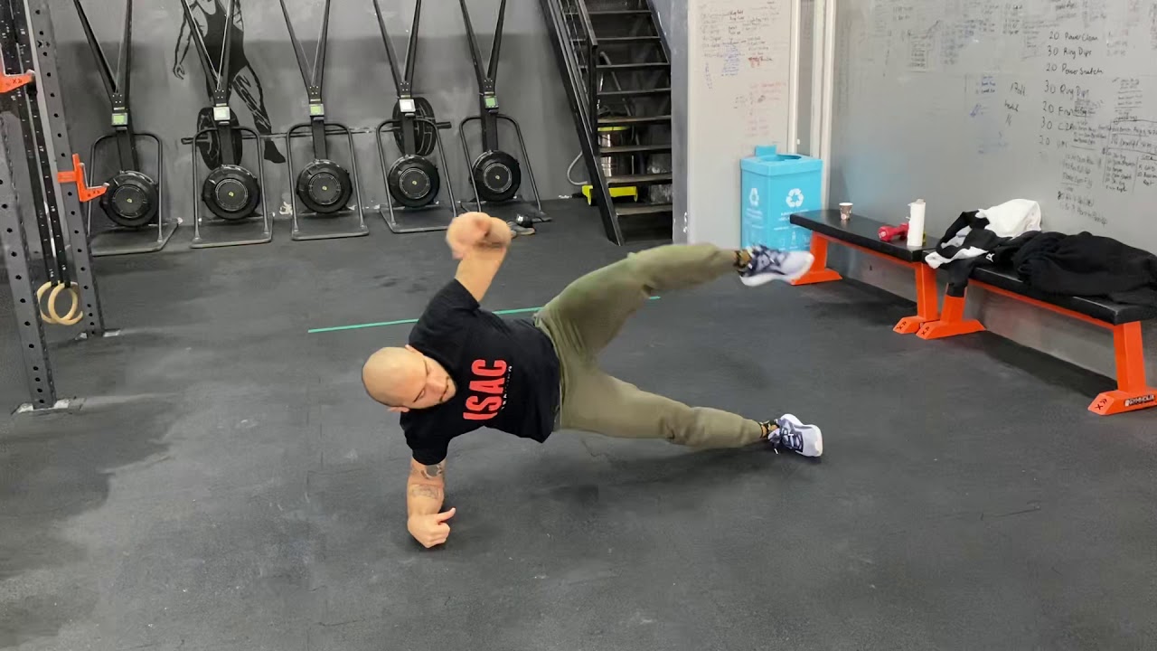 Side Plank Tuck-Up - YouTube