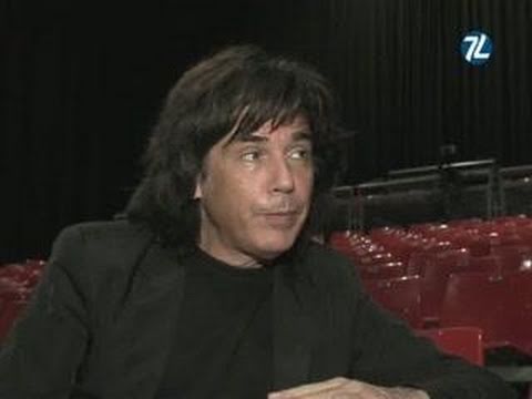 Jean-Michel Jarre pose ses synthés à Montpellier !