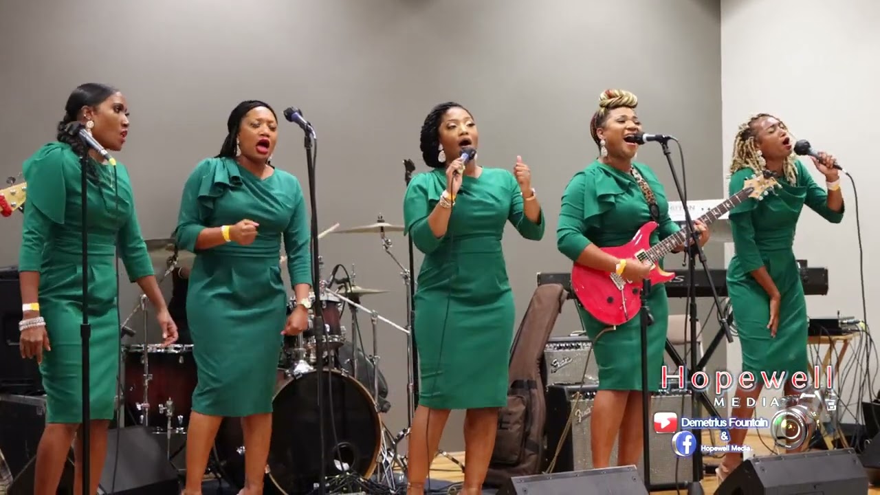 B & H Gospel Singers - Clean Heart (7/22/2022) __in Collins MS - YouTube