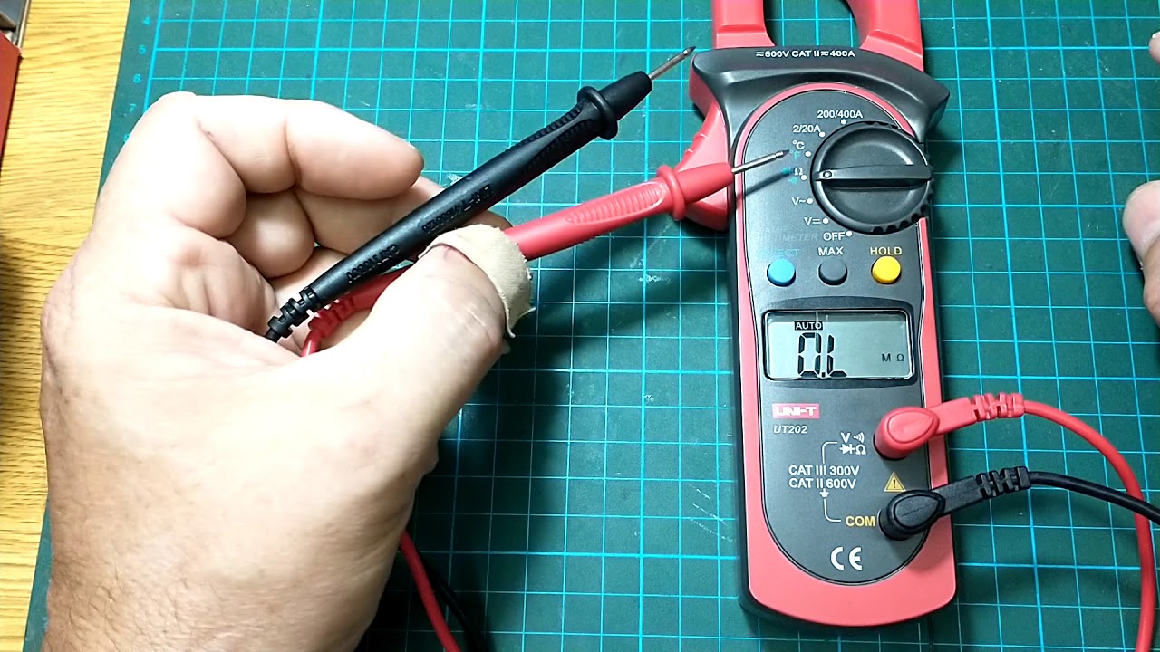 Pinza amperimétrica uni-t series 200 modelo 202 - YouTube