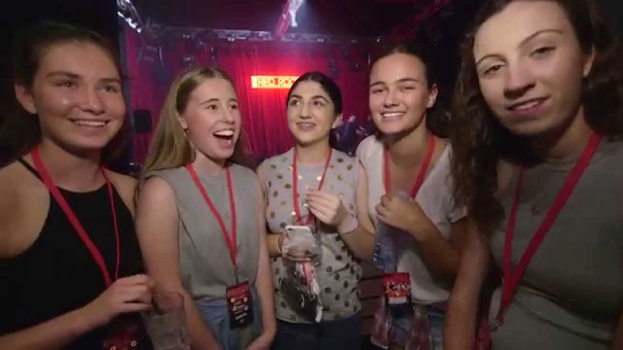 5SOS at Nova's Red Room thanks to Oporto - YouTube
