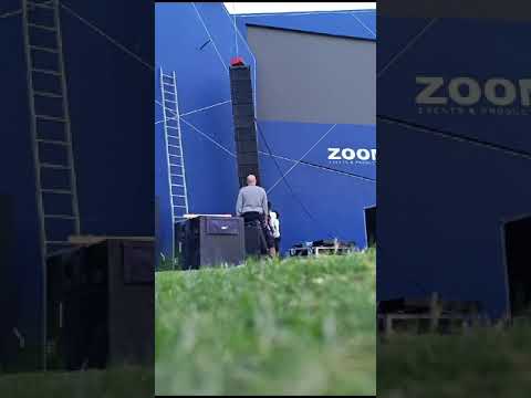 soundsystem set up line array set up - YouTube