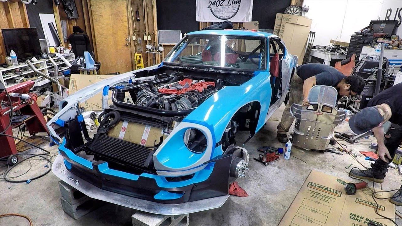 240z Final Assembly Starts Now! - YouTube