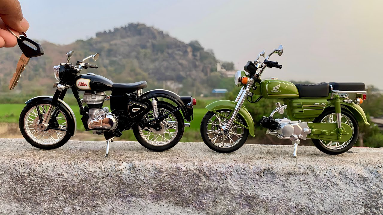 Unboxing of Royal Enfield Classic 350 Scale 1:12 Model Chrome Black ...