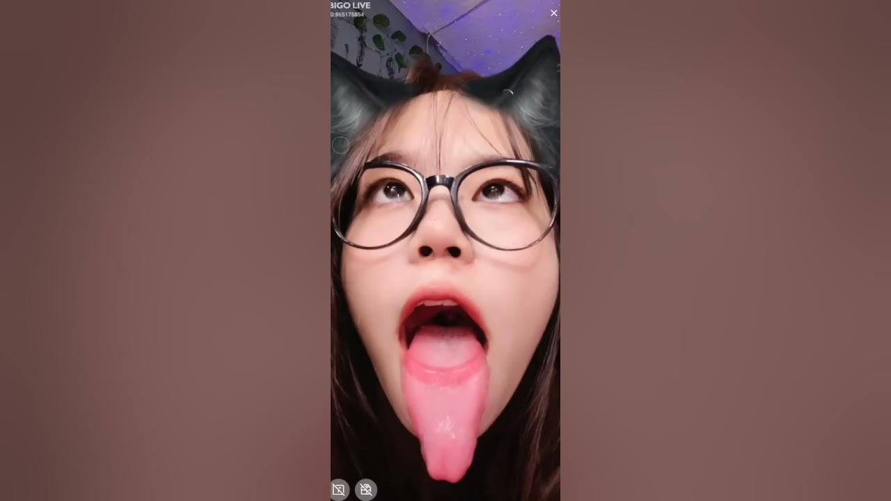 Dera angela bigo live long tongue hot NEW - YouTube