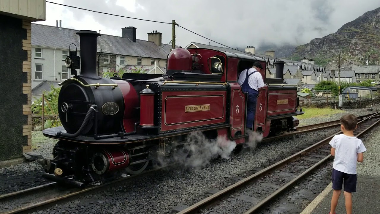 Merddin Emrys at Blaenau Ffestiniog - YouTube