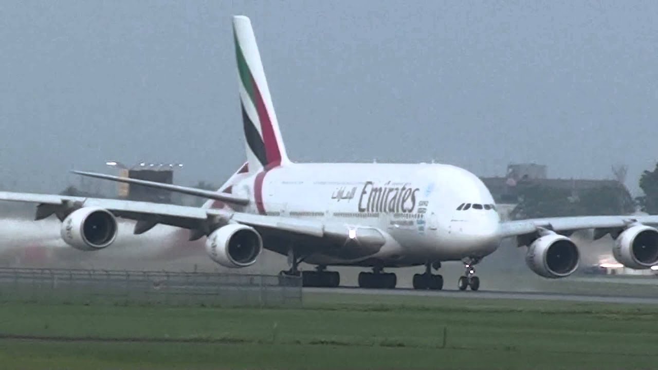 Emirates A388 departing YUL on 24R - YouTube
