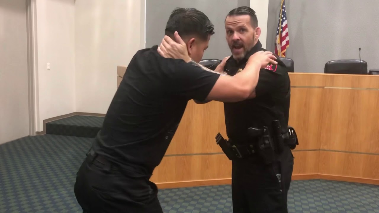 Jiu Jitsu for Police Officers - YouTube