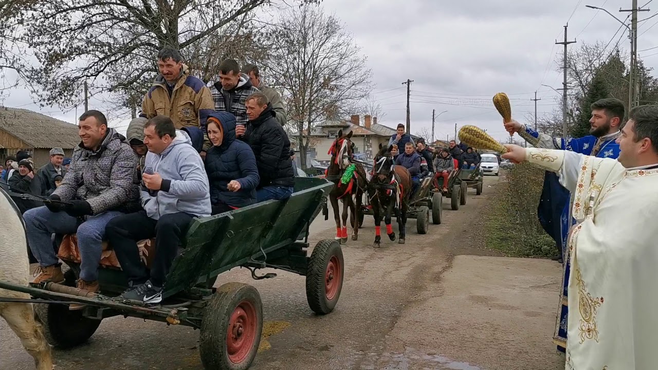 Garbovi Botezul cailor Boboteaza 2020 - YouTube