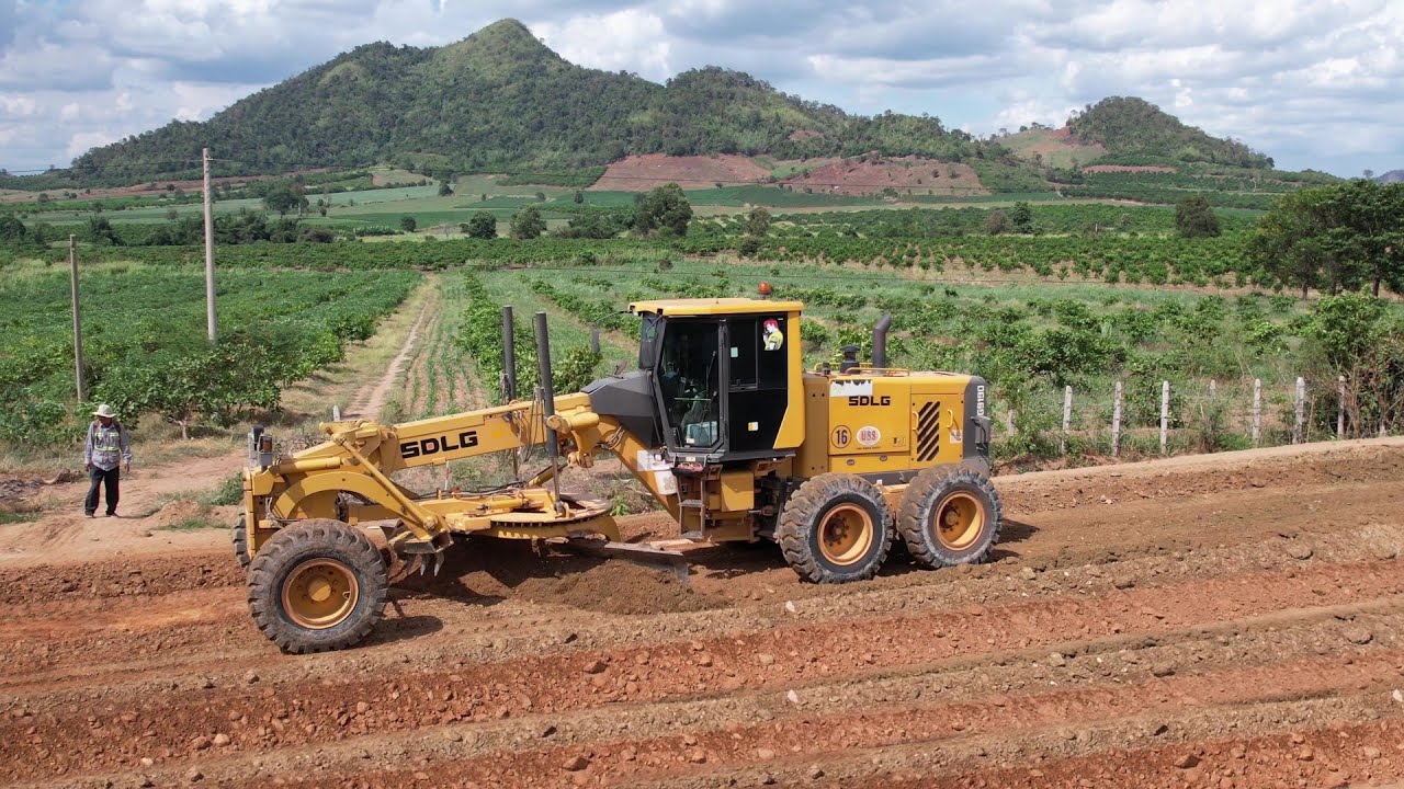 EP16: Heavy SDLG G9190 Motor Grader Technique Soil Pushing Process To ...