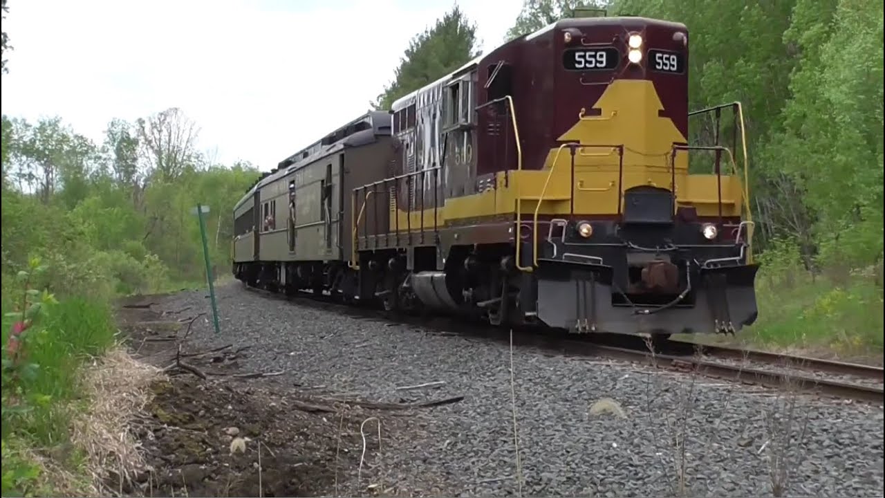 Opening weekend on the Osceola & St Croix Valley railway - YouTube