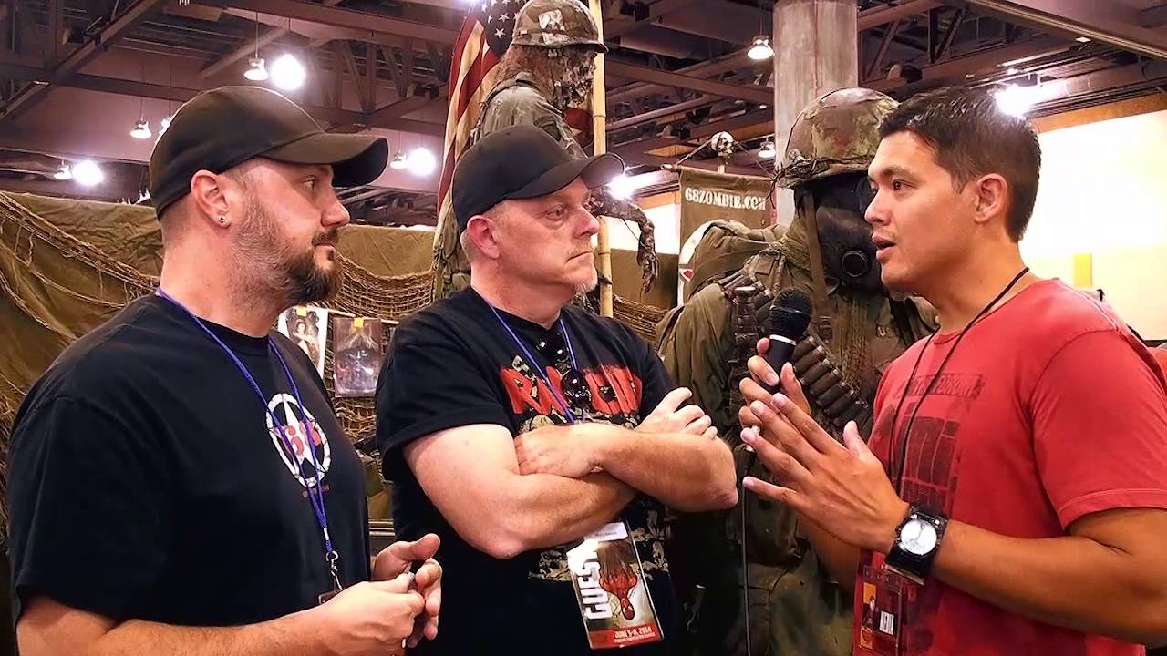 Phoenix Comicon 2014: 68 Zombie - YouTube