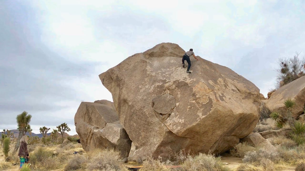 Joshua Tree - Broken Boulder - YouTube