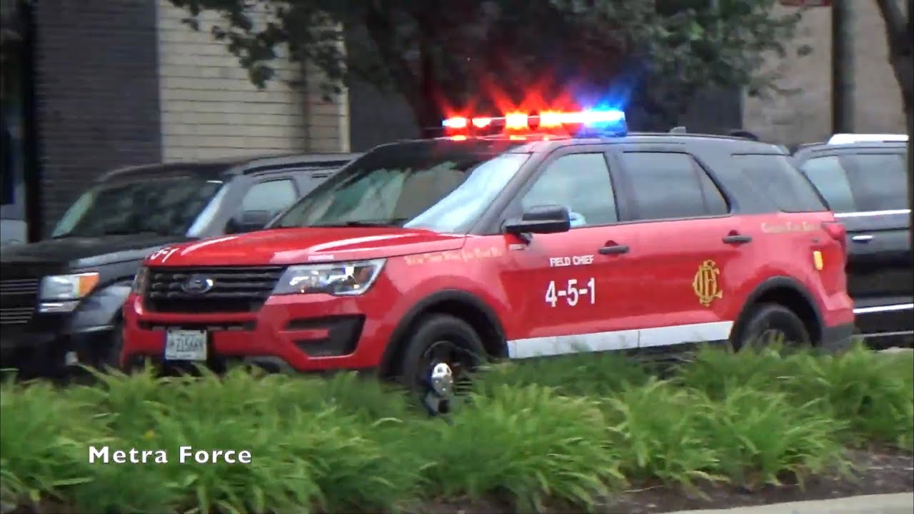 Chicago Fire Dept Field Chief 4-5-1 Responding - YouTube