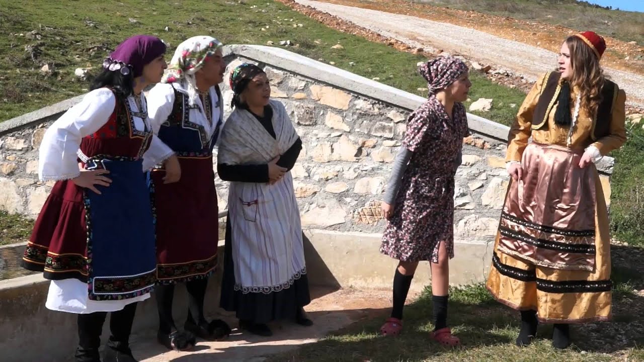 ΓΚΟΛΦΩ ΤΟΥΡΜΠΟ ΘΕΑΤΡΟ ΜΑΝΩΛΗΣ ΜΑΡΚΟΠΟΥΛΟΣ ΚΟΖΑΝΗ - YouTube