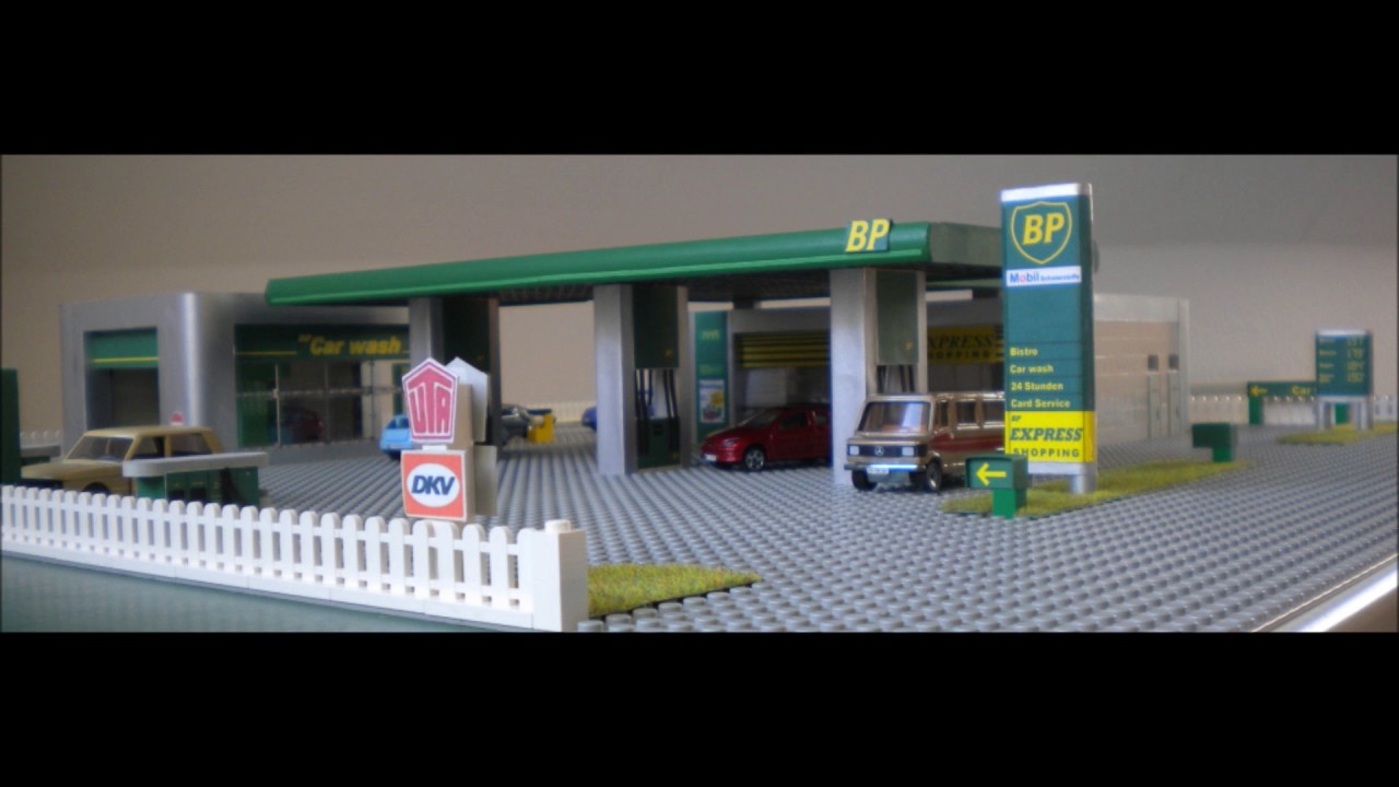 BP Station, BP petrol station (Modell 1204) - YouTube