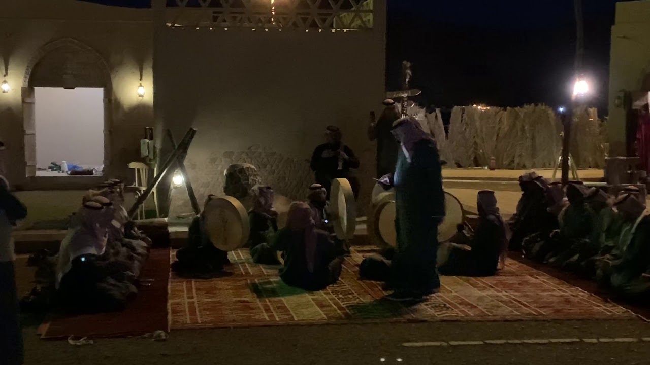 Traditional Saudi drums, Al Ula - YouTube