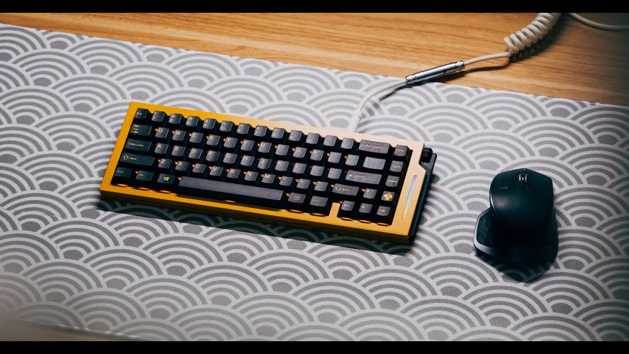 This Yellow Mechanical Keyboard is AWESOME ---- Voice 65 - YouTube