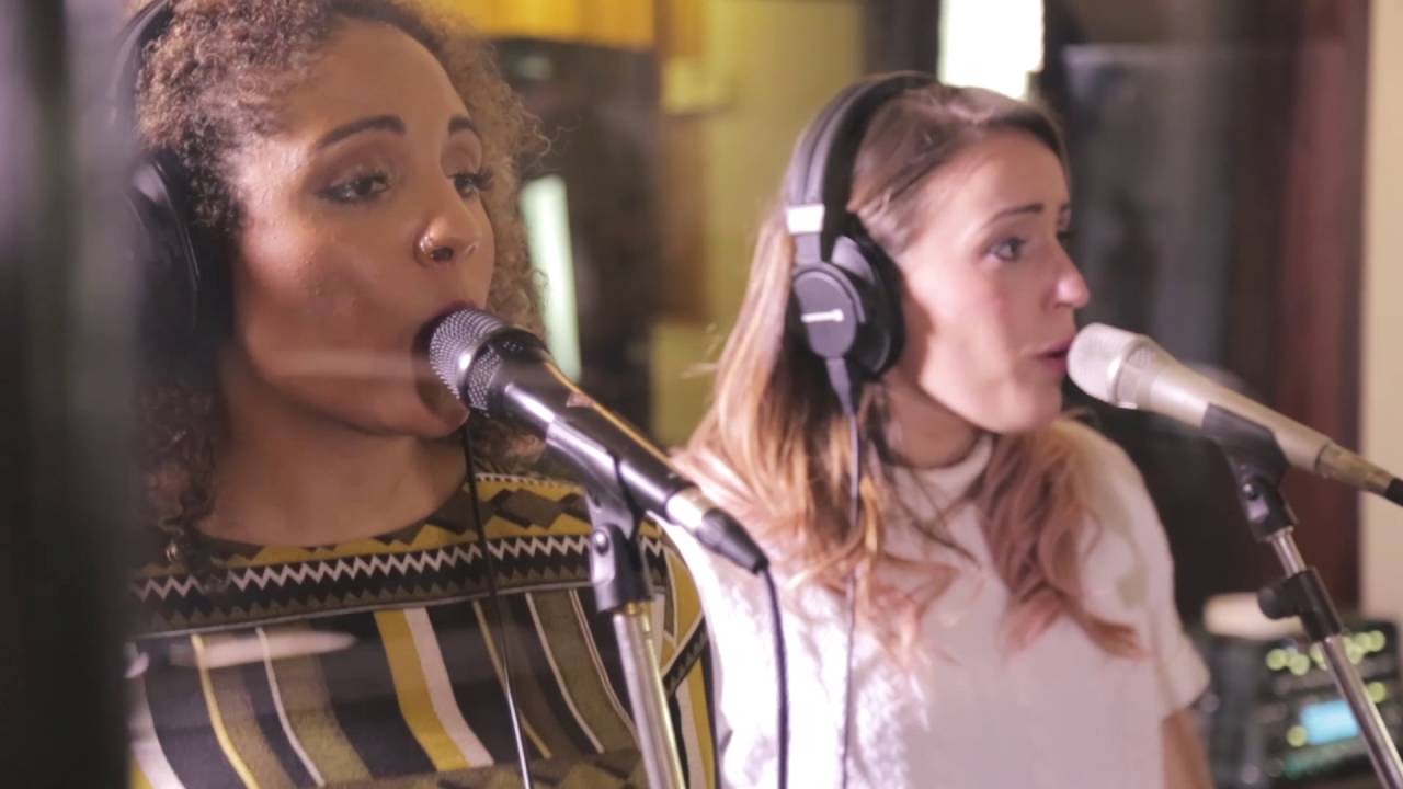 Luke Higgins - Heavy [Live at Rak Studios] - YouTube