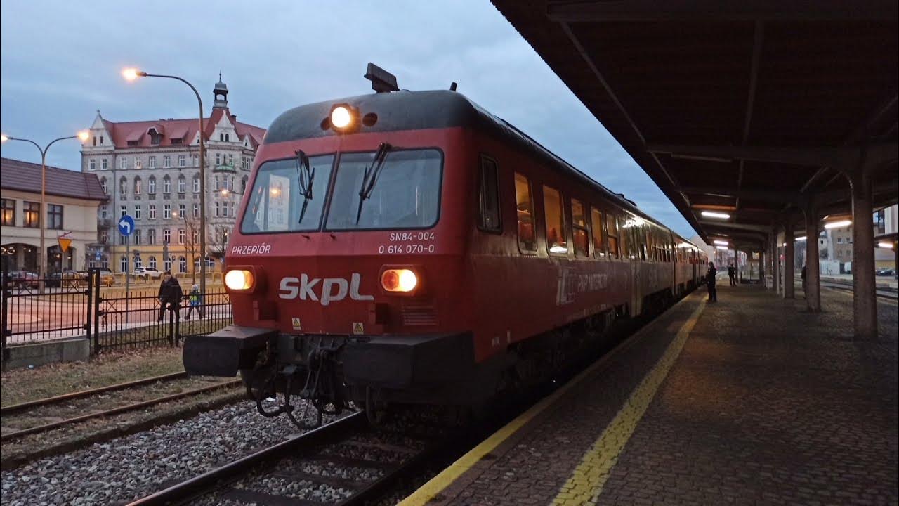 SN84-004 "Przepiór" SKPL - TLK Sudety na Stacji Świdnica Miasto | Pociągi Świdnica #73 - YouTube