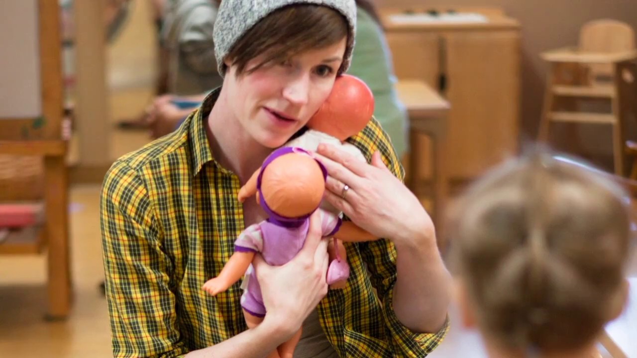 Volunteer for Family Building Blocks - YouTube