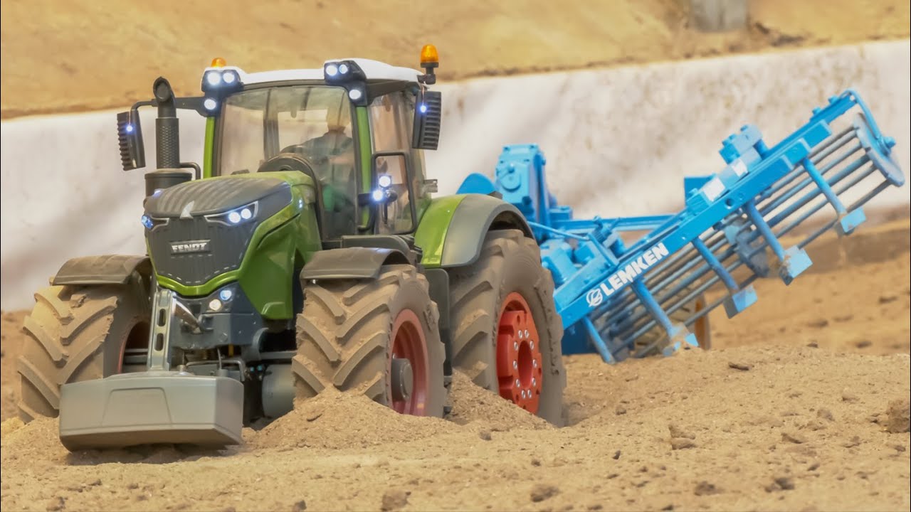 RC FARMING! RC TRACTOR FENDT 1050, EXCAVATORS, RC TRUCKS WORKING! - YouTube