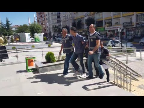 Sahte altınla kuyumcuyu dolandıran şahıslar polisten kaçamadı: 2 gözaltı