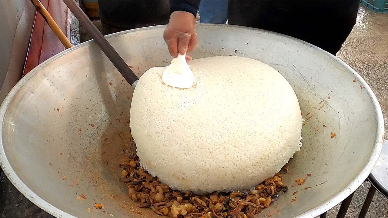 GIANT FRIED RICE / Fried Rice Cooking Skill巨大油飯翻炒-Taiwanese Glutinous ...