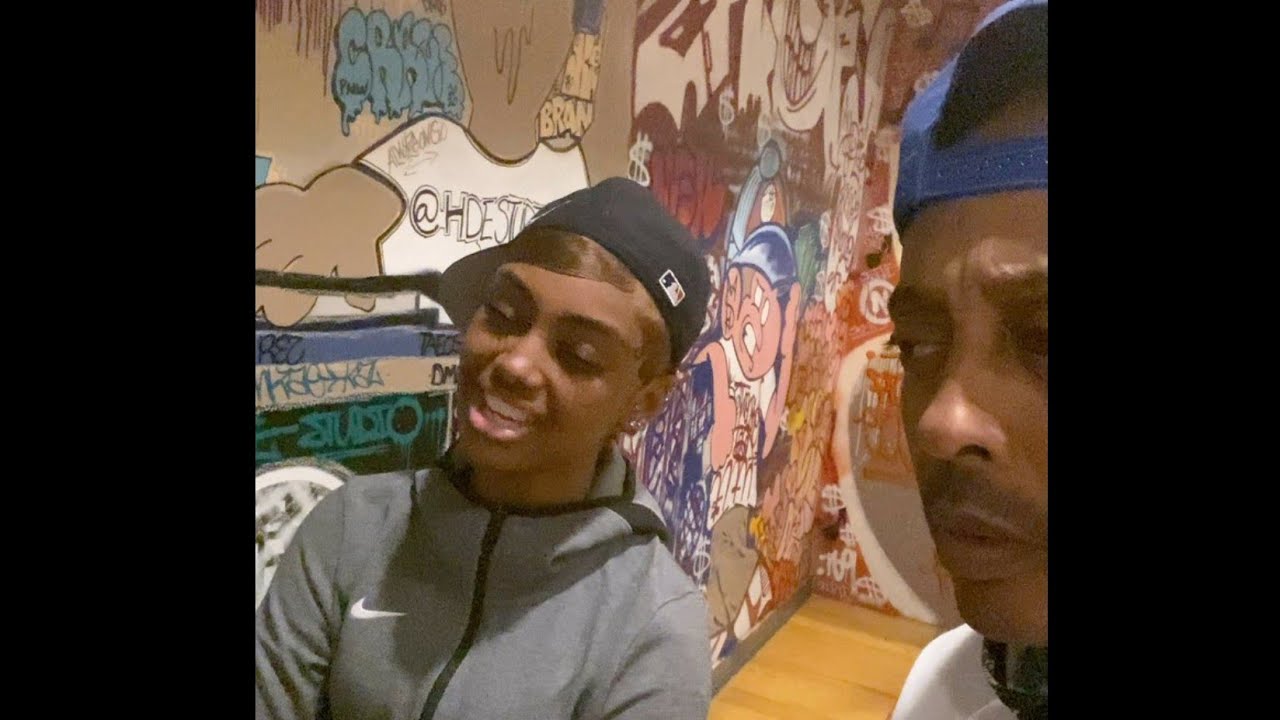 Gillie Da Kid tried to have a singing battle with a upcoming artist Lay ...