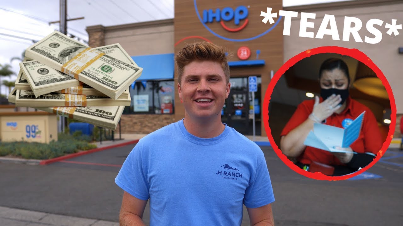 Surprising IHOP staff (Emotional) - YouTube