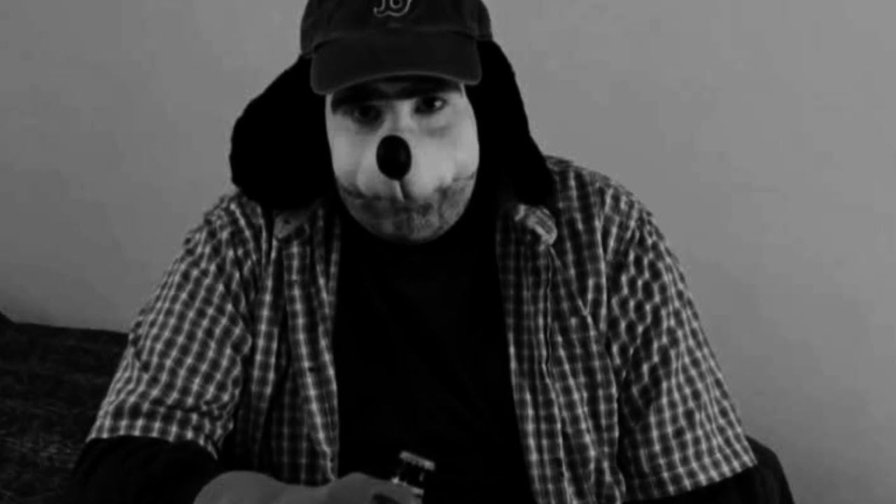 O Verdadeiro Jonathan Galindo - YouTube