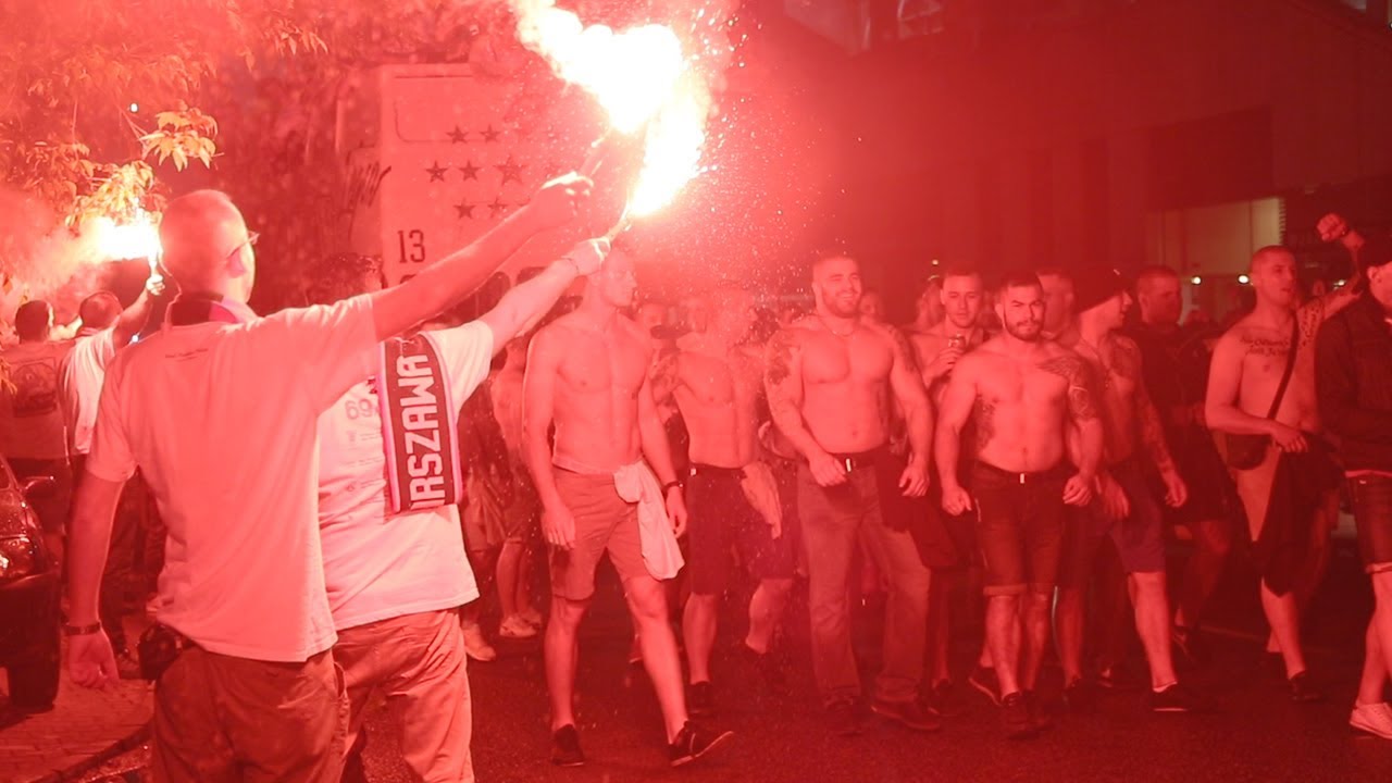 Why Poland Has The Most Exciting League And Craziest Ultras - YouTube