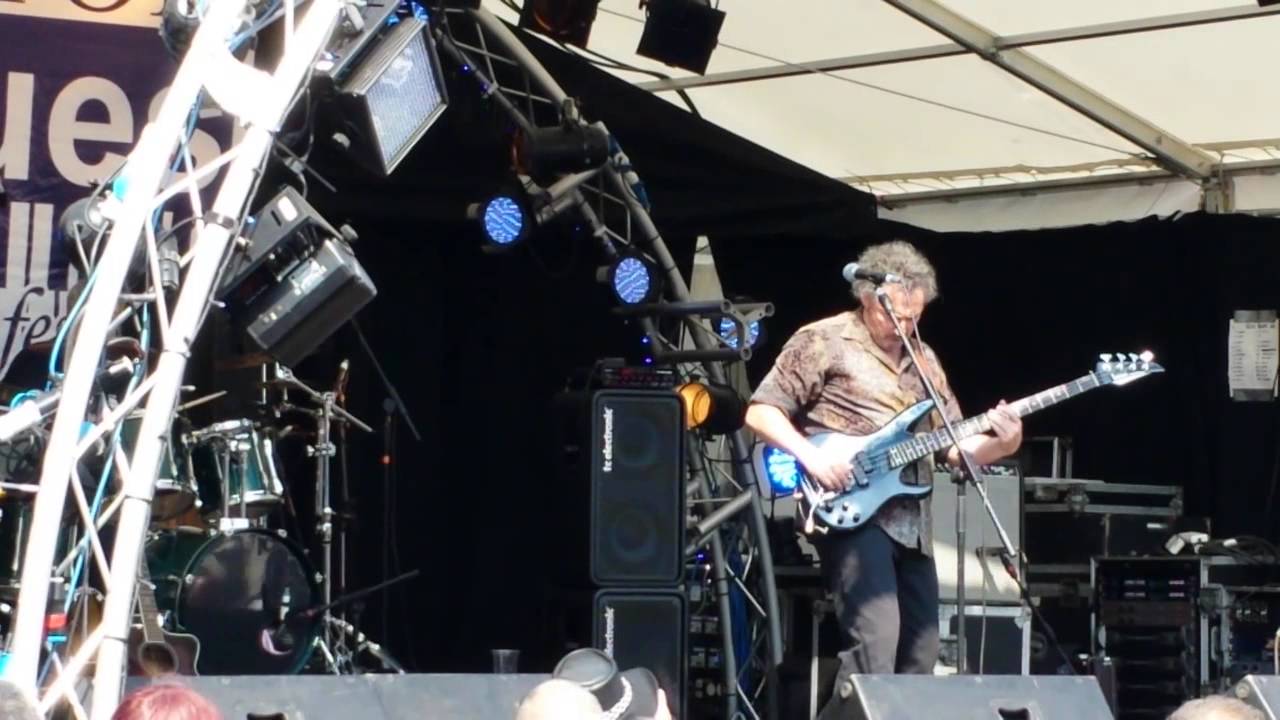 Slack Alice Bass Lead at Upton Blues Festival 2013 - YouTube