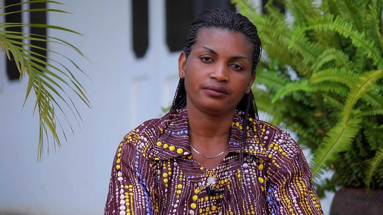 Inkuru y'agahinda k'umwana wakuze atazi inkomoko ye - YouTube