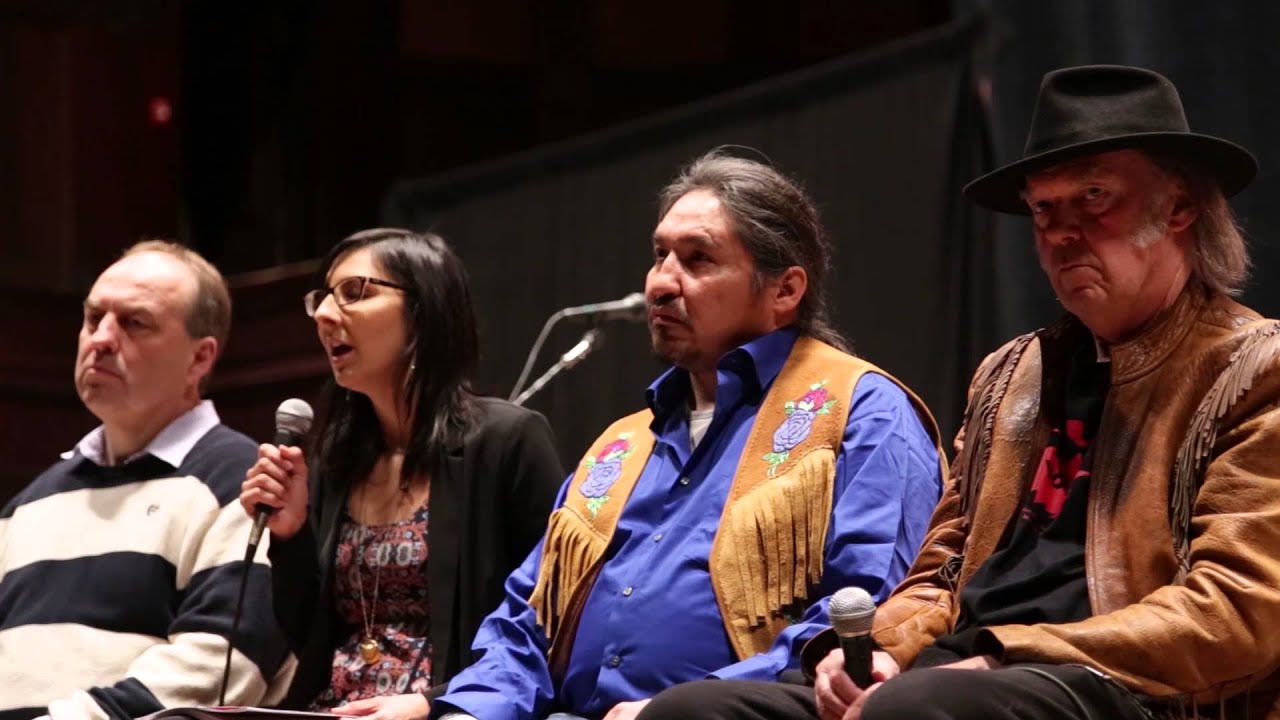 ACFN's Eriel Deranger speaks at Neil Young's Honour The Treaties Press ...