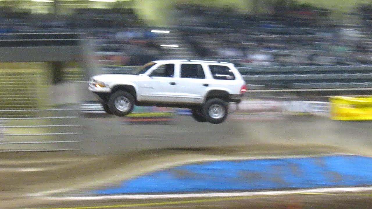 Dodge Durango Tuff truck @ Redmond,Oregon 2016 - YouTube